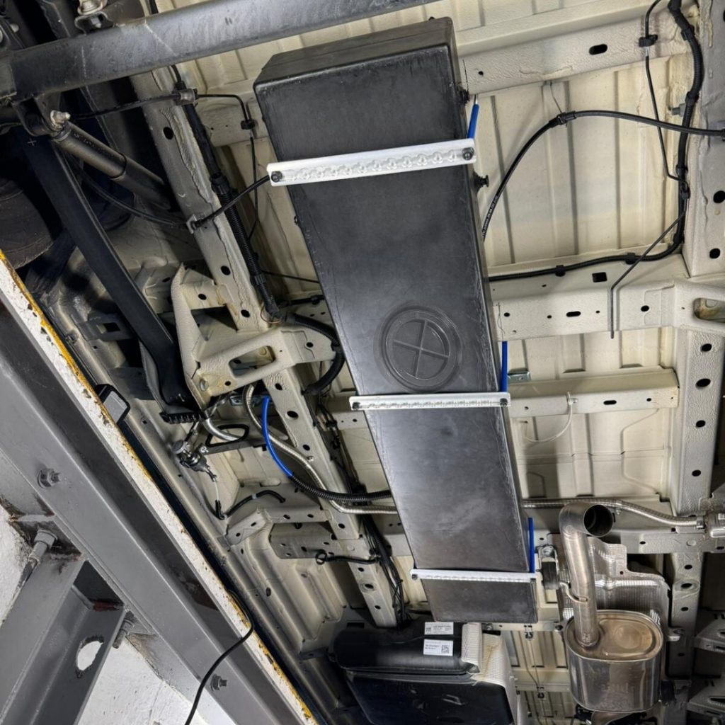 82 Litre Campervan or Motorhome underslung water tank